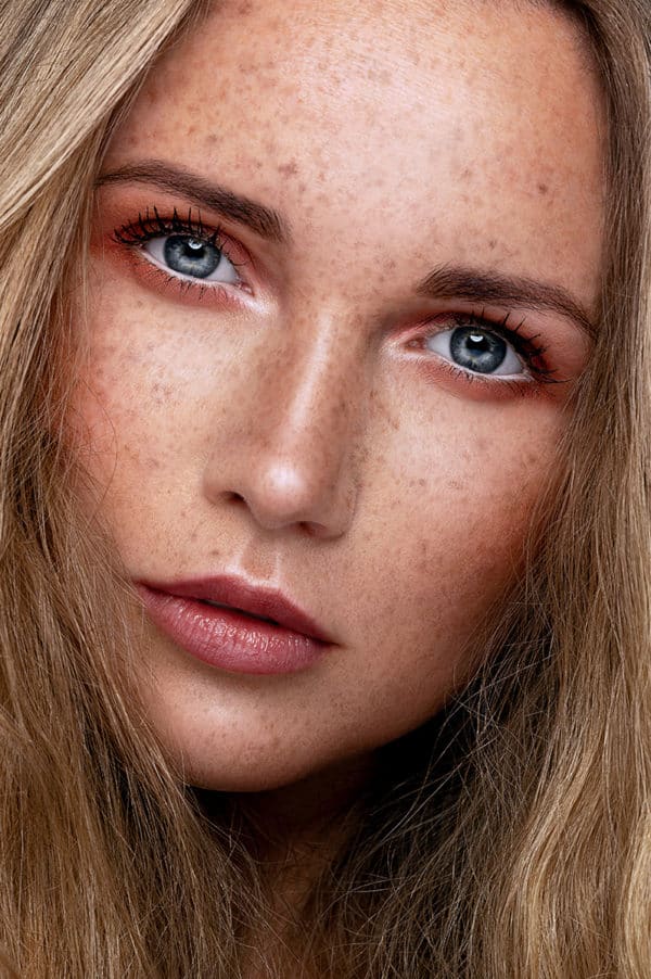 Patrick BELLAIR, photographe beauté, mode et cosmétique